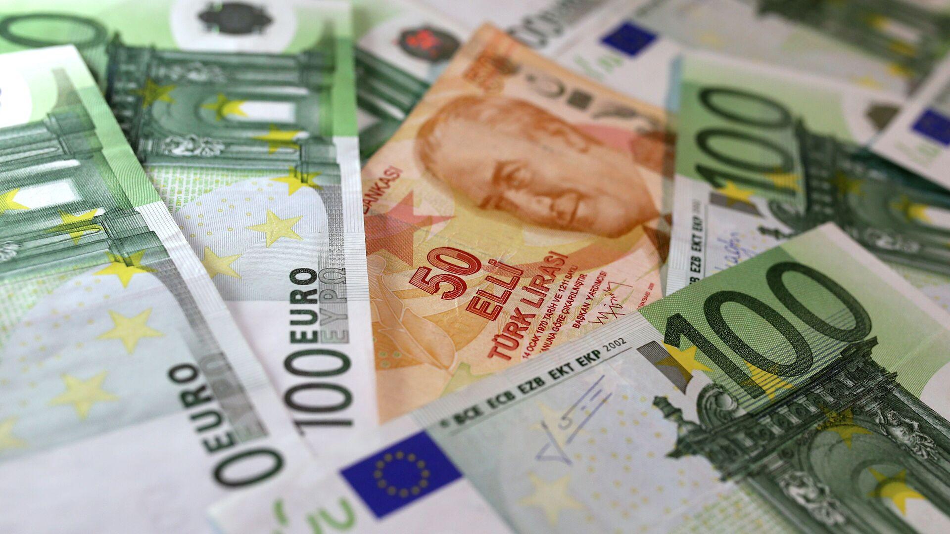 Euro hit an all-time-high against lira - TR MONITOR